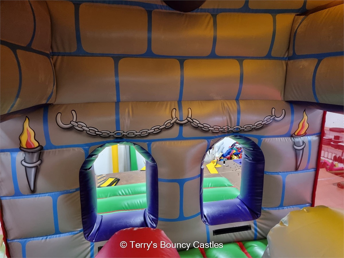 Medieval Obstacle Course /Fun Run - Bouncy Castle Hire in Greater ...